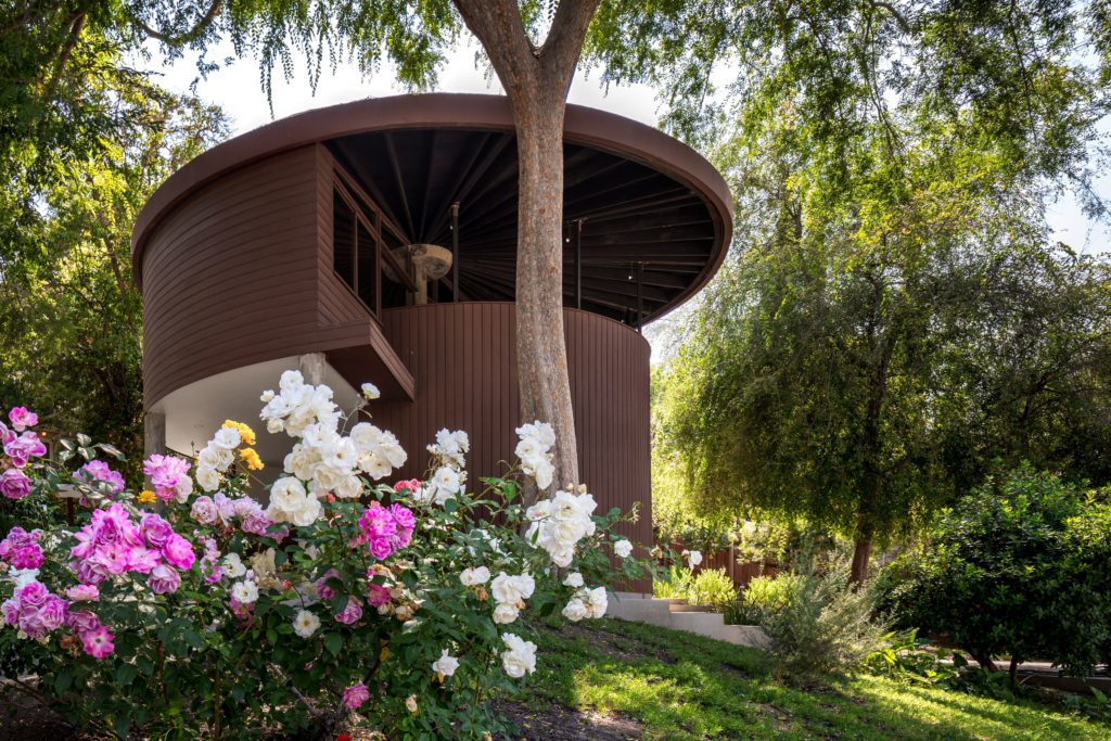 Here's Your Chance to Get an Authentic John Lautner House