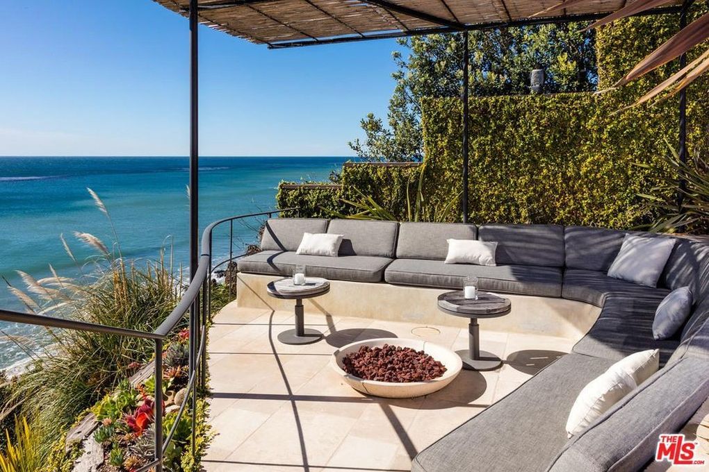 Aaron Rodgers House — 2nd Best Place for Super Bowl Watching