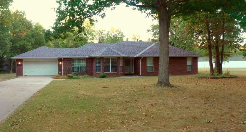 Why Does ‘Fixer to Fabulous’ Star Jenny Marrs Hate This One Feature So ...